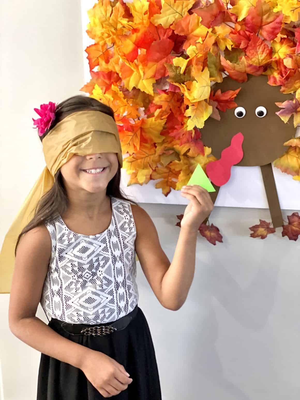 DIY Light Up Thanksgiving Turkey Wall Art & Game - Craft and Sparkle
