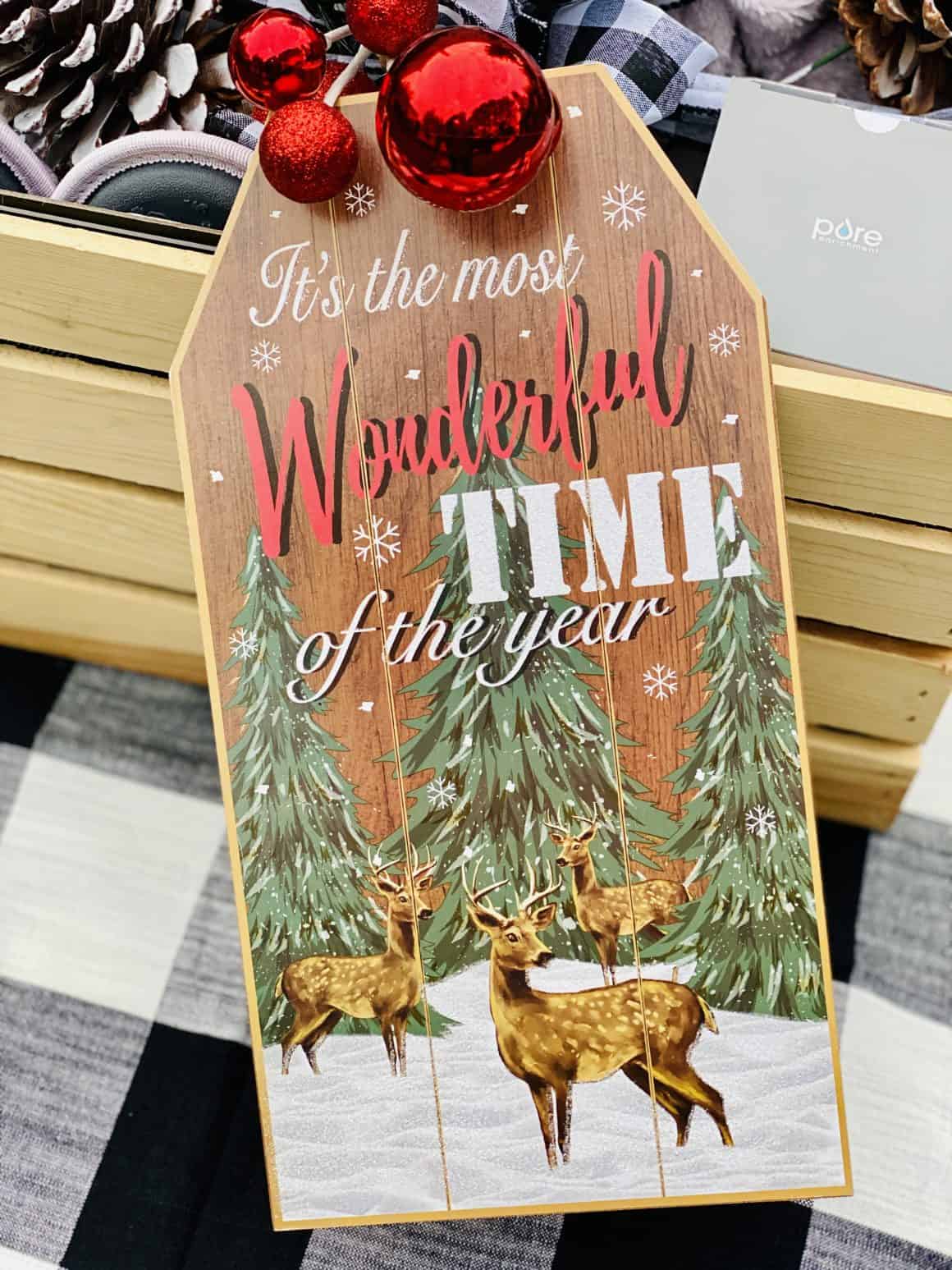 Unforgettable (And Useful) Cozy Christmas Gift Crate - Craft and Sparkle