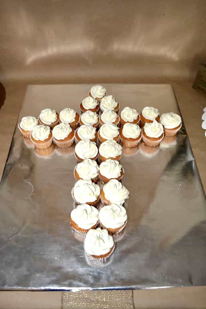 How to Throw a Simple & Sophisticated Rustic Communion Party - Craft ...