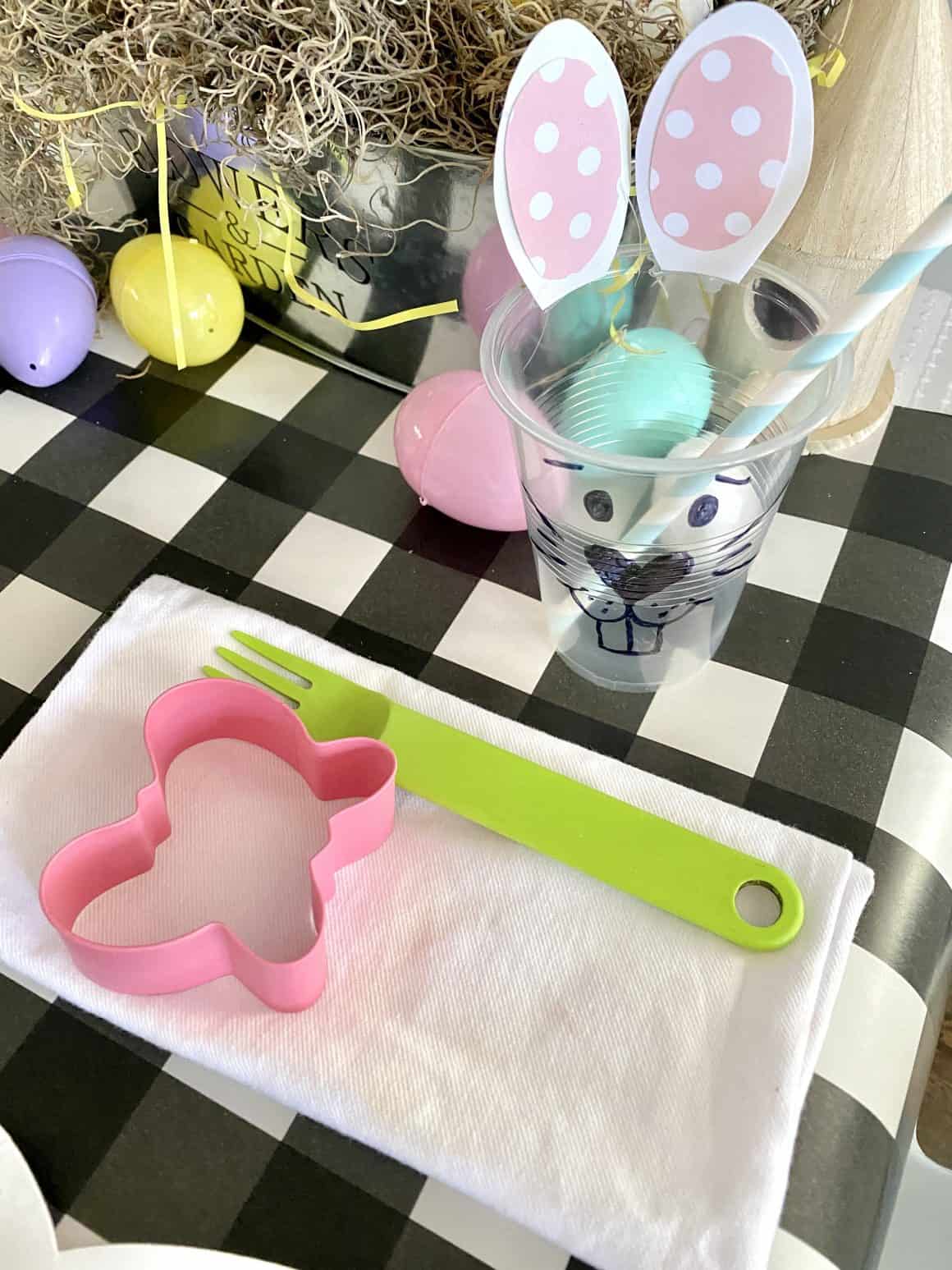 Adorable Easter Kids’ Table (with FREE PRINTABLES) - Craft and Sparkle