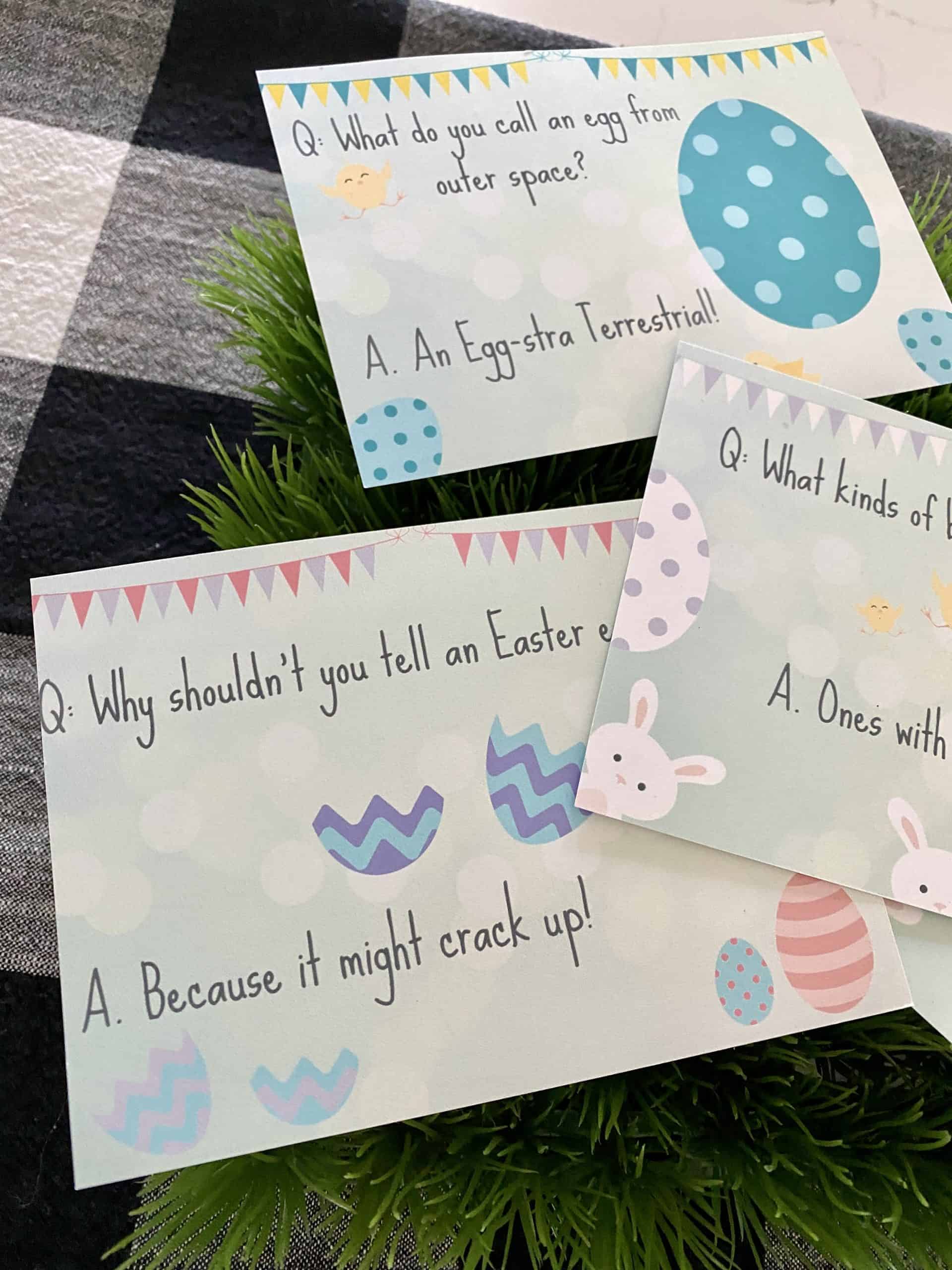 Free Printables For Your Easter Table - Craft and Sparkle